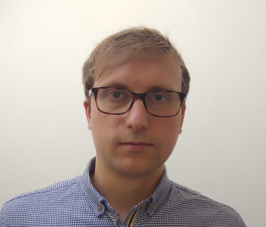 About us - TrackActive Me